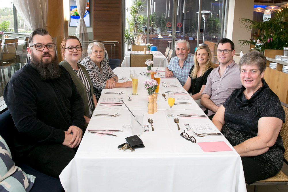 Mother's Day Mingara 2017 Photo Gallery - Mingara Recreation Club