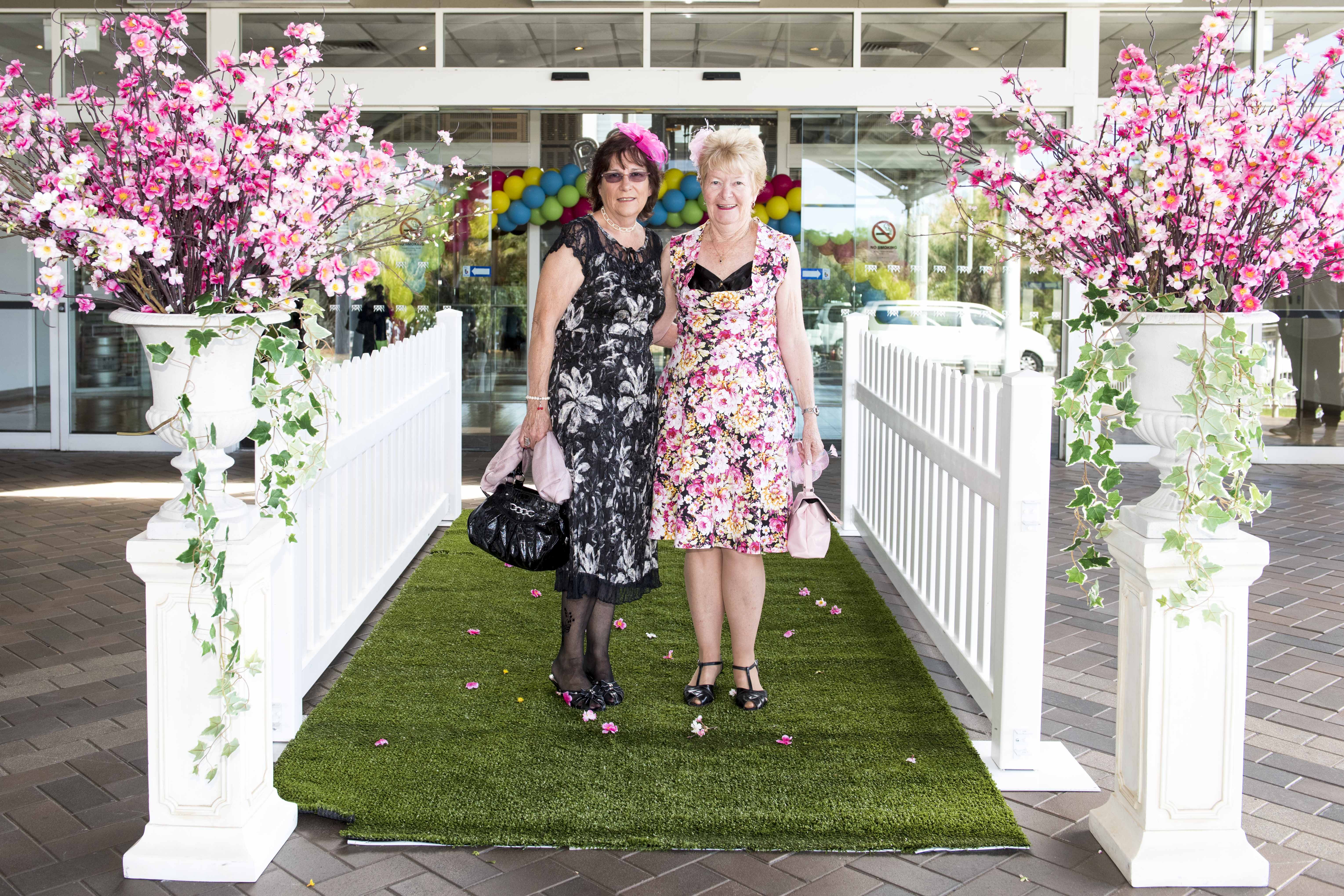 Mingara's Melbourne Cup Photo Gallery - Mingara Recreation Club