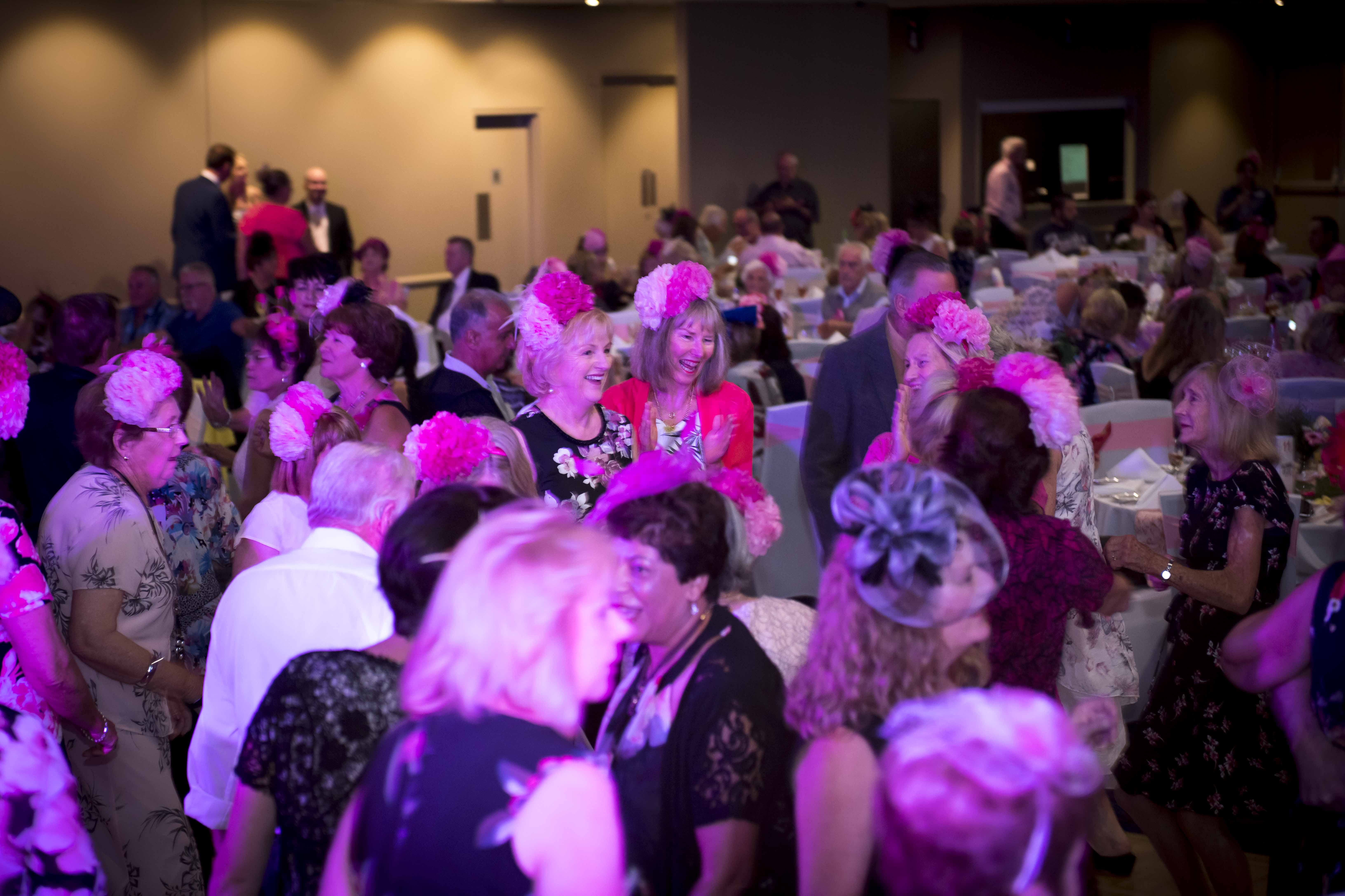 Mingara's Melbourne Cup Photo Gallery - Mingara Recreation Club